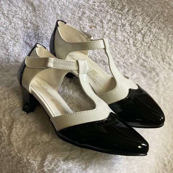 Angel Steps | Shoes | Vintage Pinup Black White Shoes 65 Angel Steps ...